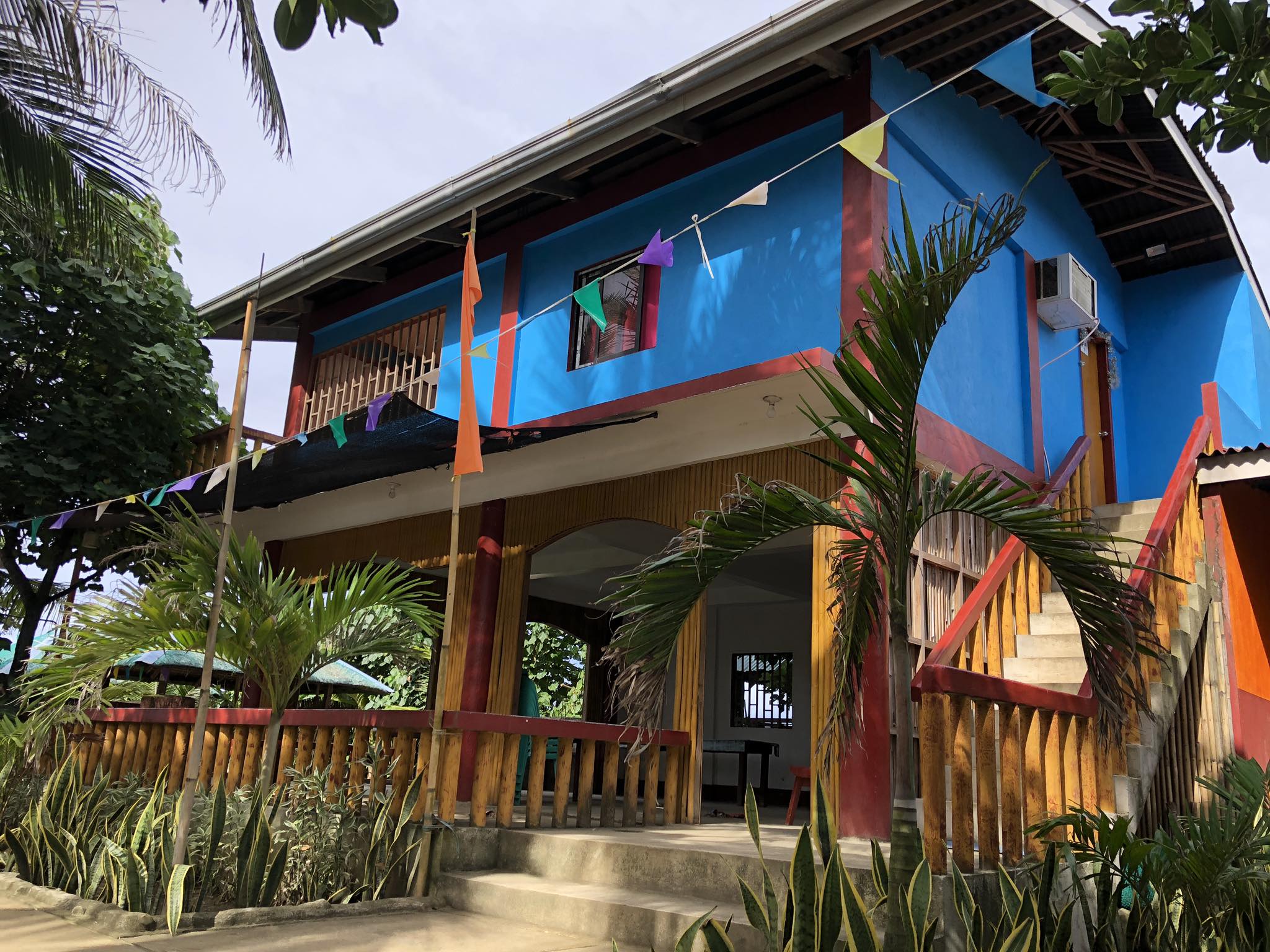 MARTHE LANCE (MRJ) BEACH RESORT: Oceanfront paradise in General Nakar ...