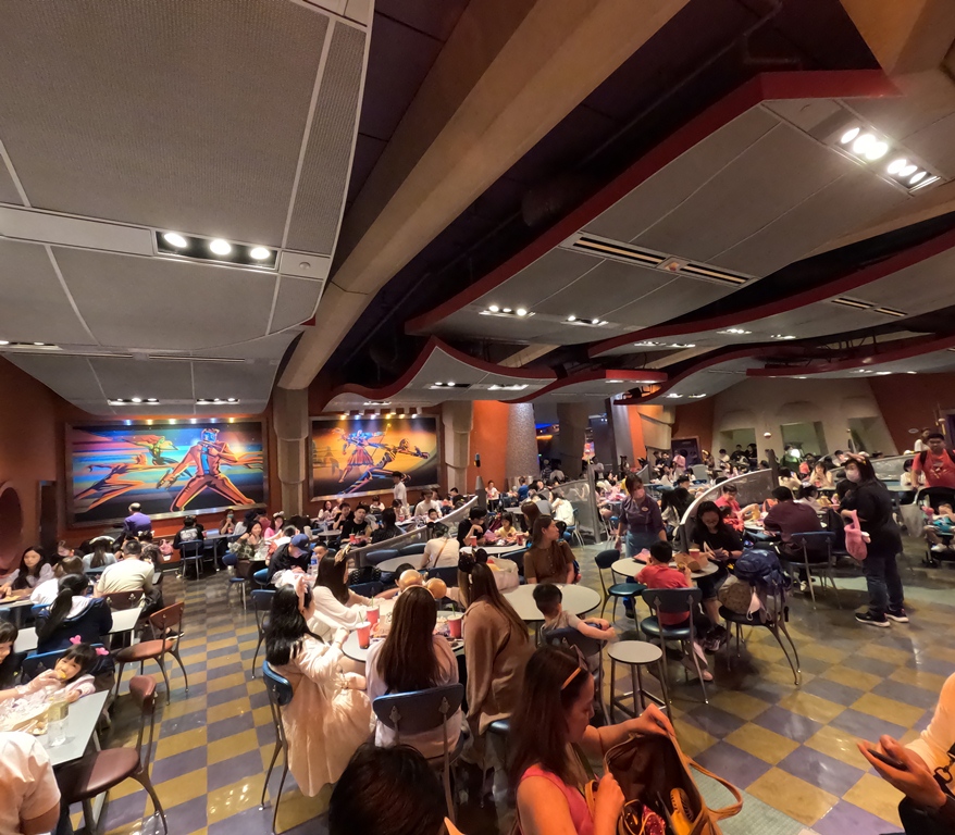 HONG KONG DISNEYLAND: A Magical Adventure Awaits You - The Kapampangan ...