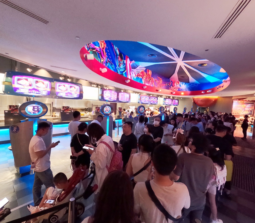 HONG KONG DISNEYLAND: A Magical Adventure Awaits You - The Kapampangan ...