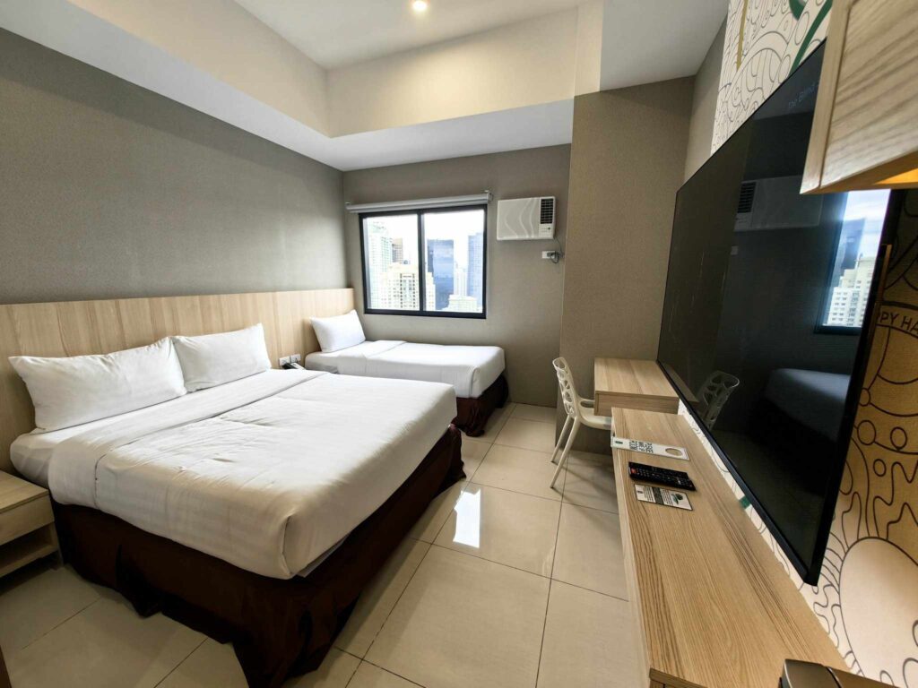 Hotel 101: Your Smart Stay in BGC - The Kapampangan Traveller