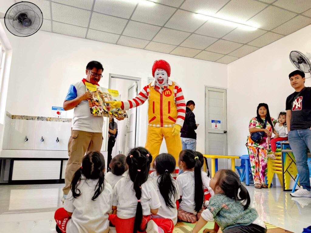 Ronald McDonald House Charities (RHMC) Turned Over 1st Bahay Bulilit in ...